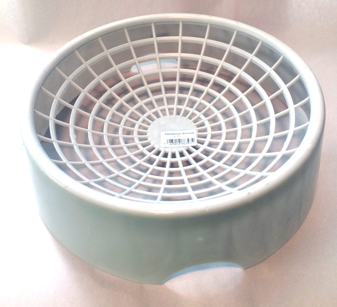 Belgian Plastic Mesh Nest Bowls - Siegel Pigeons